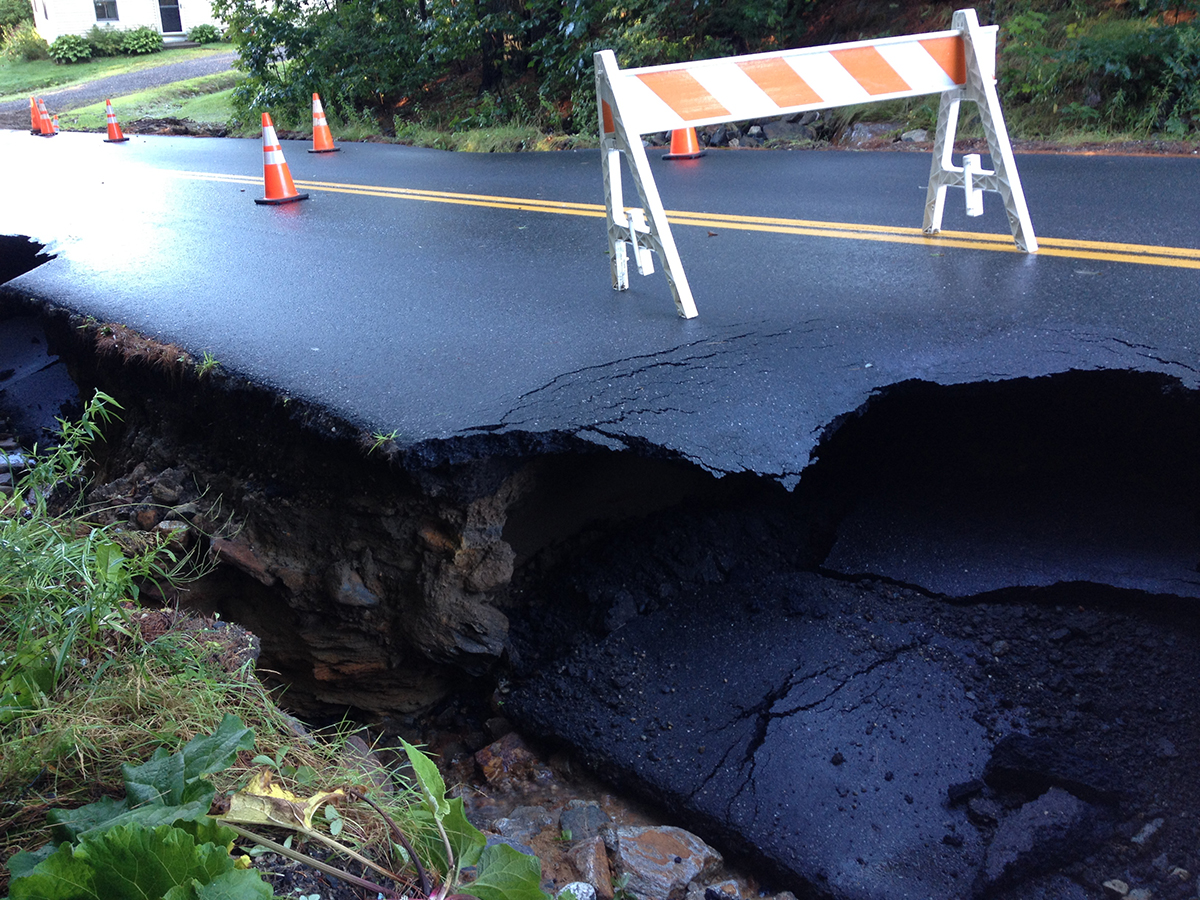 Record rainstorm causes ‘life threatening’ flooding, road closures in ...
