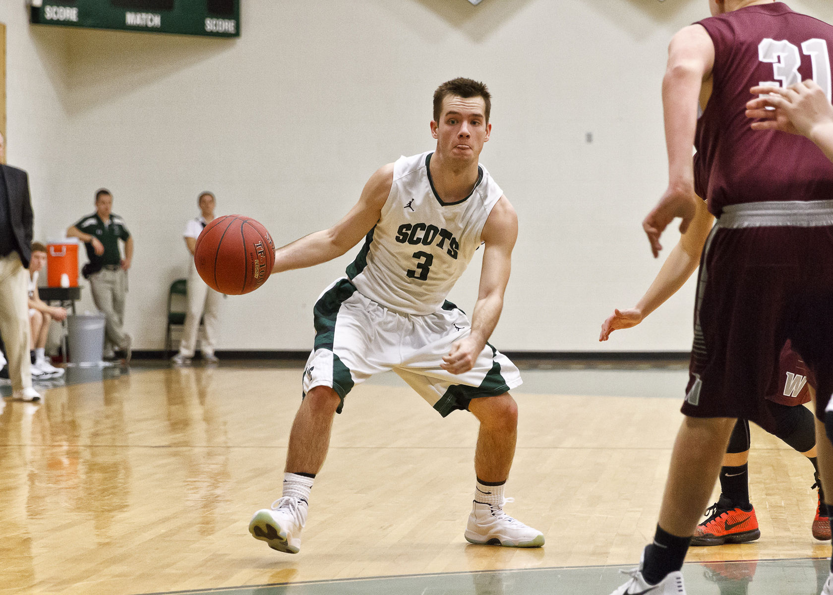 Boys Basketball: Eagles prevail in seesaw battle with Bonny Eagle