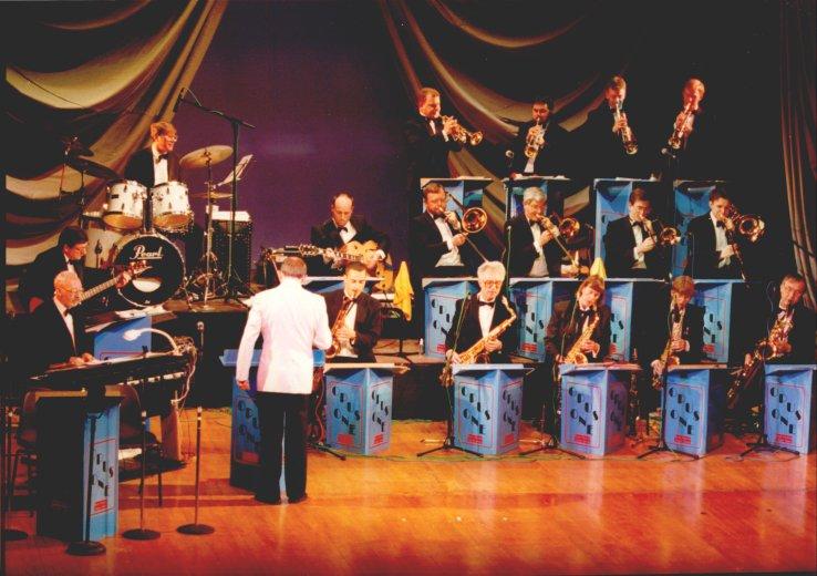 Opus One concert benefits SHS chorus trip