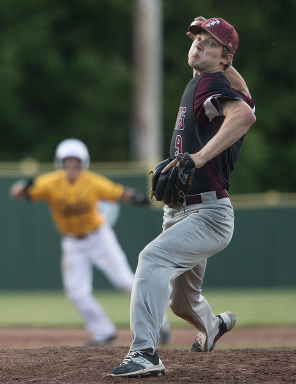 The unthinkable becomes reality…Freeport wins Class B South baseball title