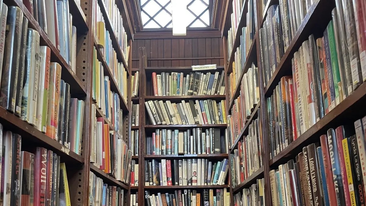 Maine Library Commission drops plan requiring paid directors, minimum hours